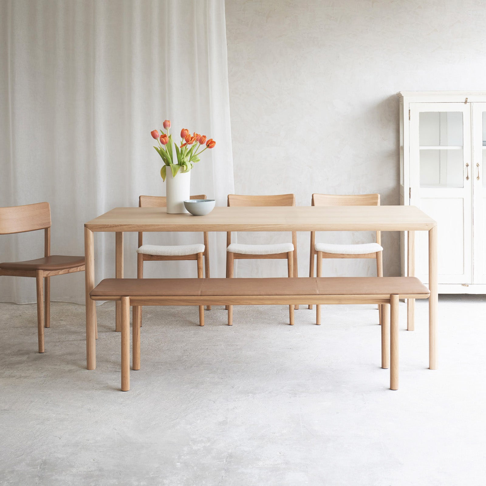 Air Dining Table | Oak – Originals Furniture