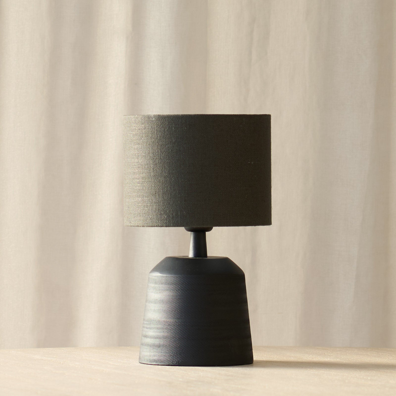 Home Accessories | Black Lilou Table Lamp – Originals Furniture