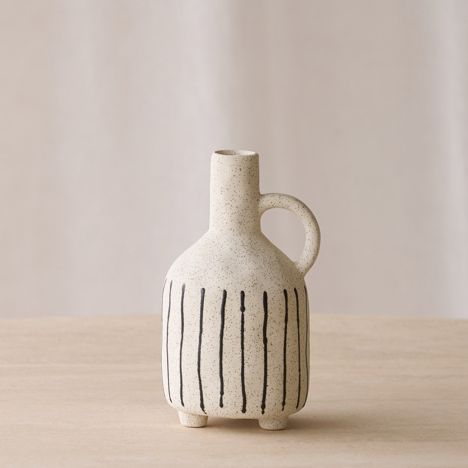 Jonai Vase | Cream Black – Originals Furniture