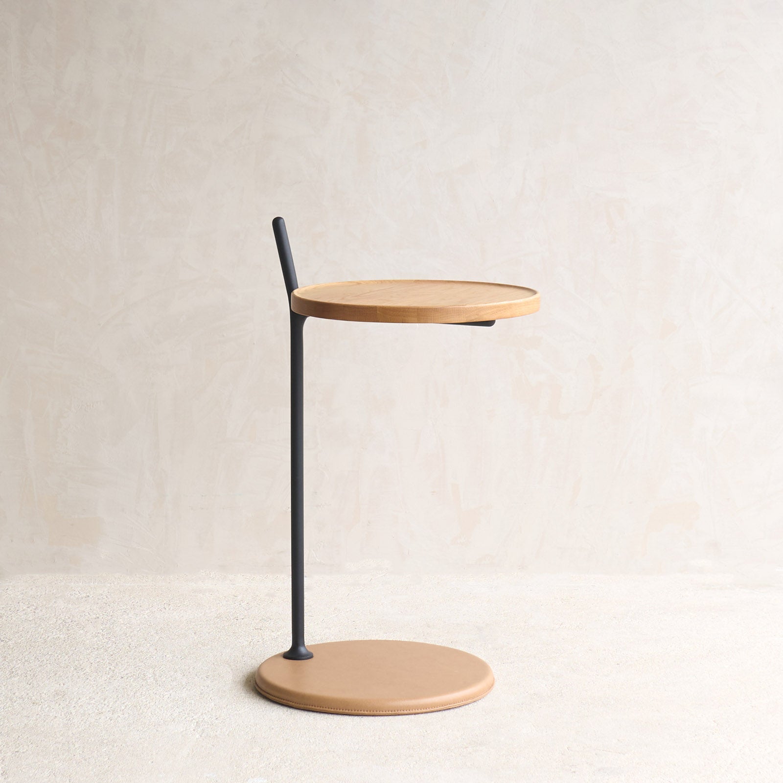 Bystander Leather Side Table | Pecan with Oak Frame – Originals Furniture