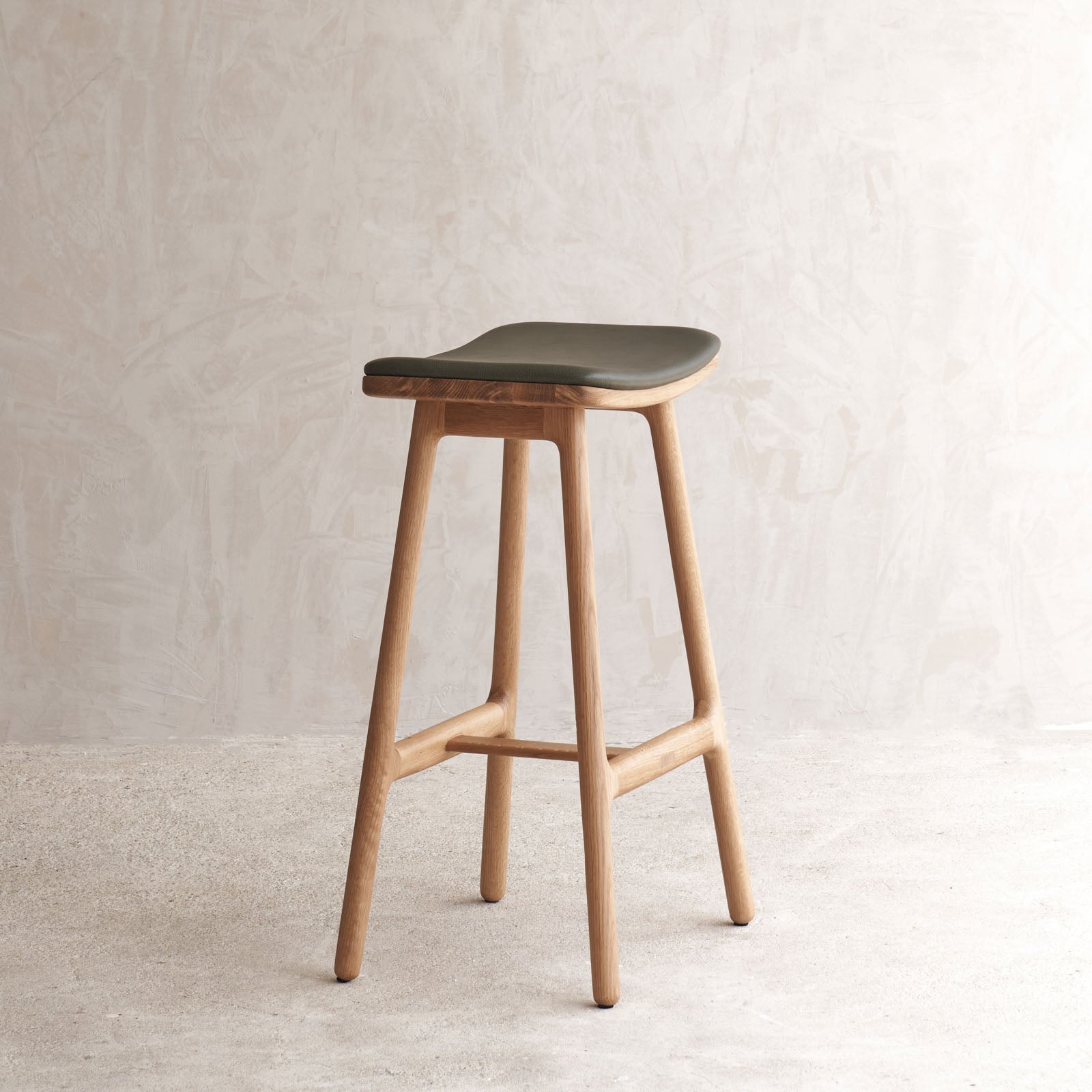 Odd Oak Counter Stool | Oak – Originals Furniture