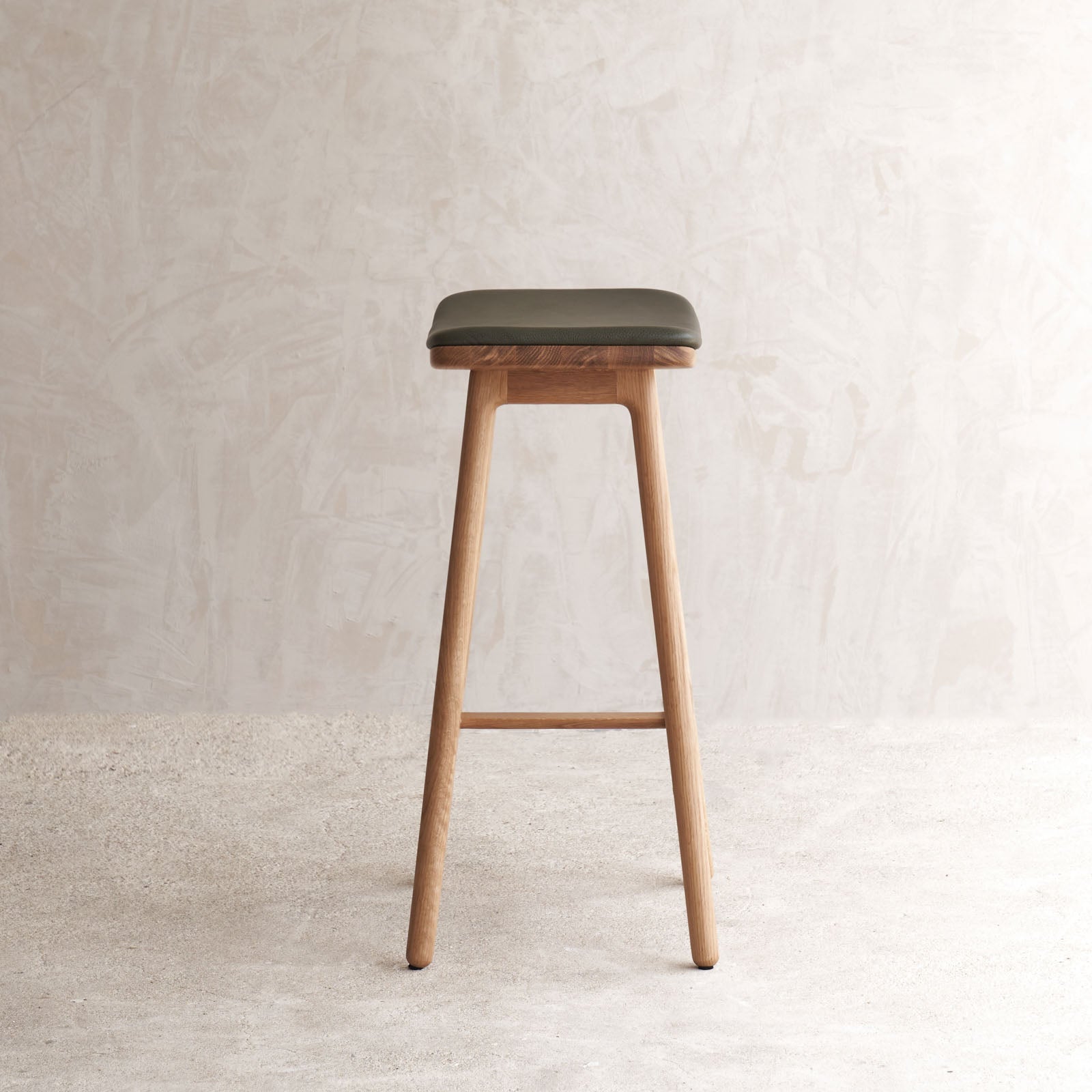 Odd Oak Counter Stool | Oak – Originals Furniture
