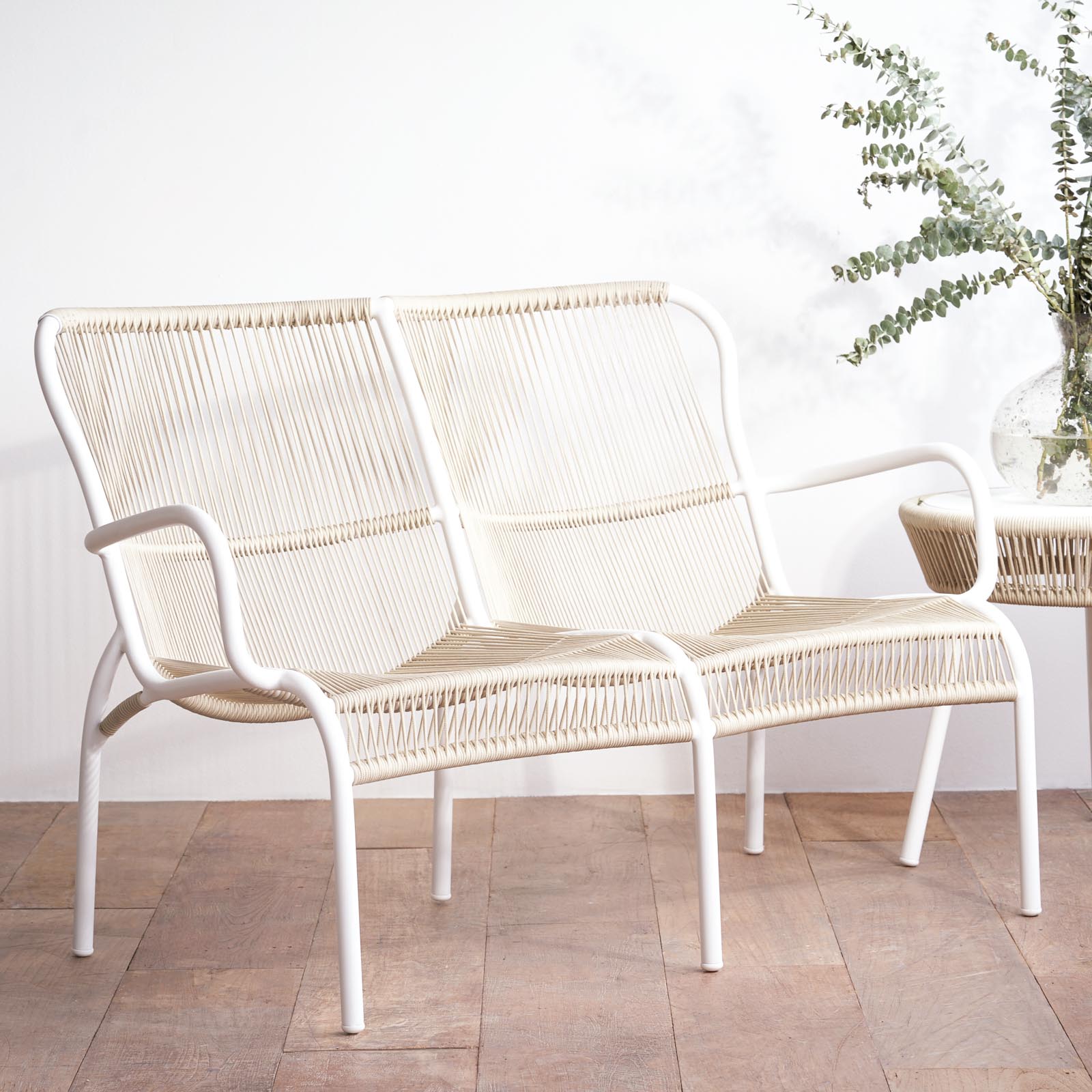 Loop Outdoor Sofa | Beige/Stonewhite (121cm) – Originals Furniture